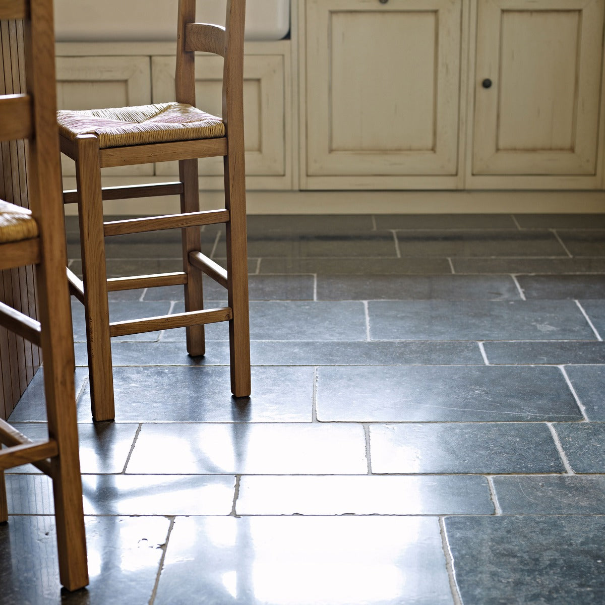 Belgian Bleu Tumbled and Light Pillow Edge, Honed | Wall & Floor Tiles ...