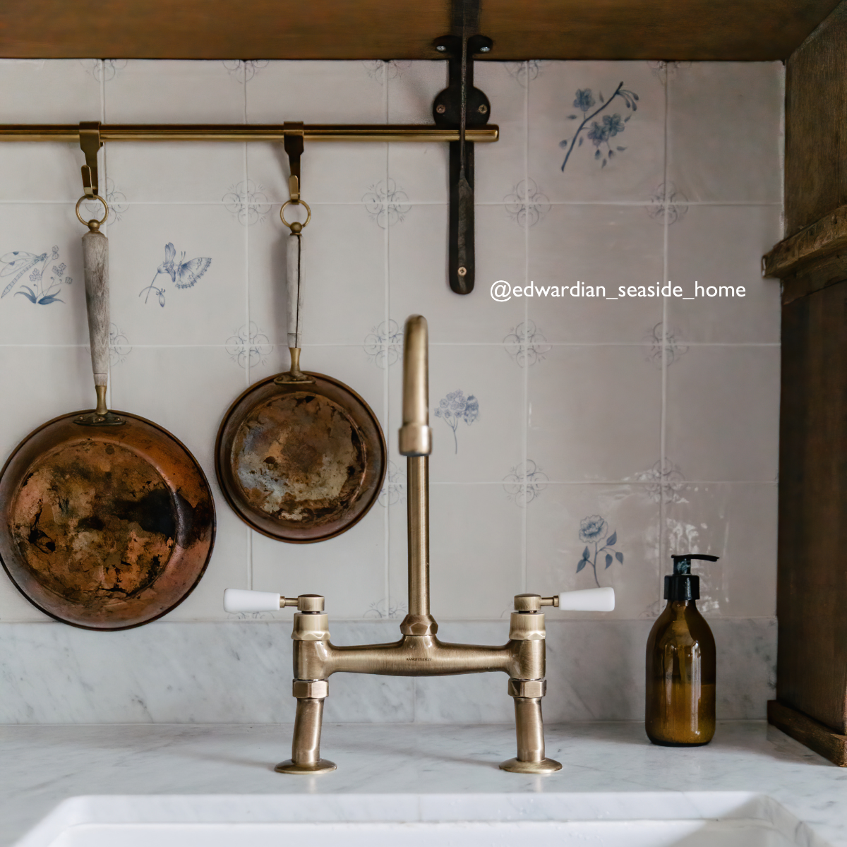 English Delft Peony Blue Gloss Tile | Wall Tiles | Fired Earth Tiles